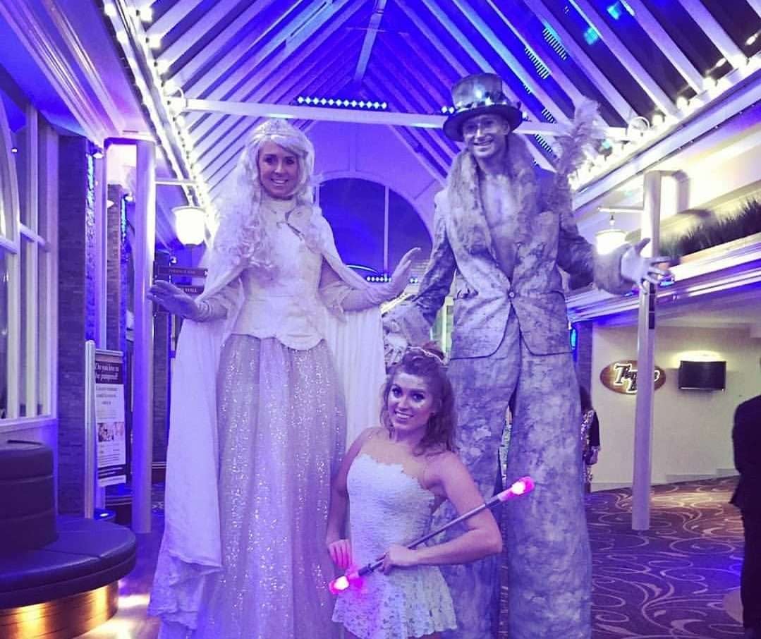 Christmas Stilt Walkers | Christmas Entertainment Hire | Stilt Walkers